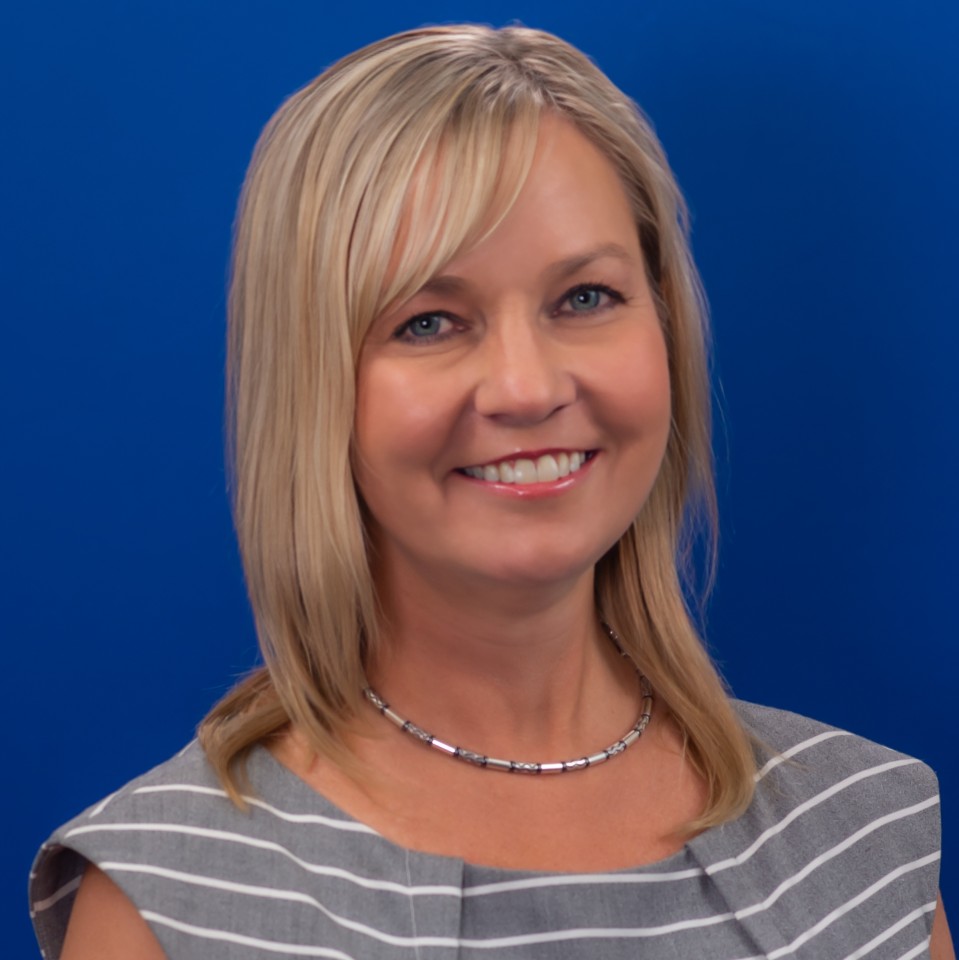 Leslie Farrell's Instagram, Twitter & Facebook on IDCrawl